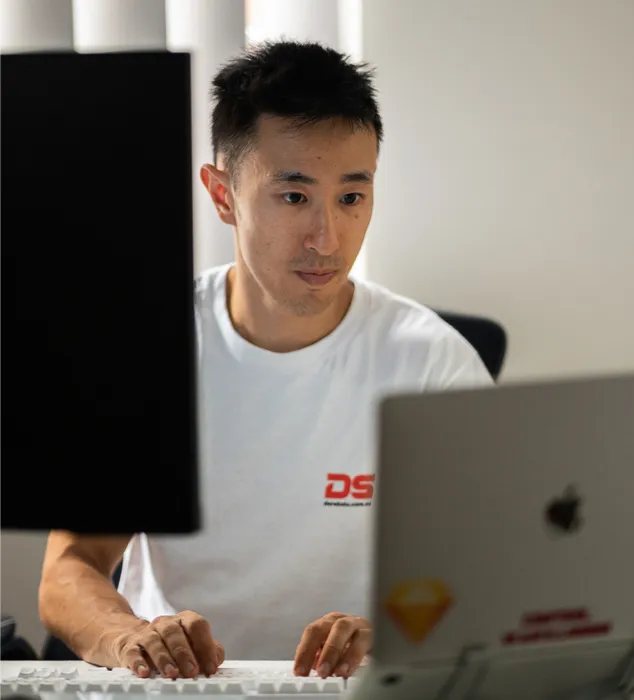 Derek Siu - Website Designer & Webflow Developer